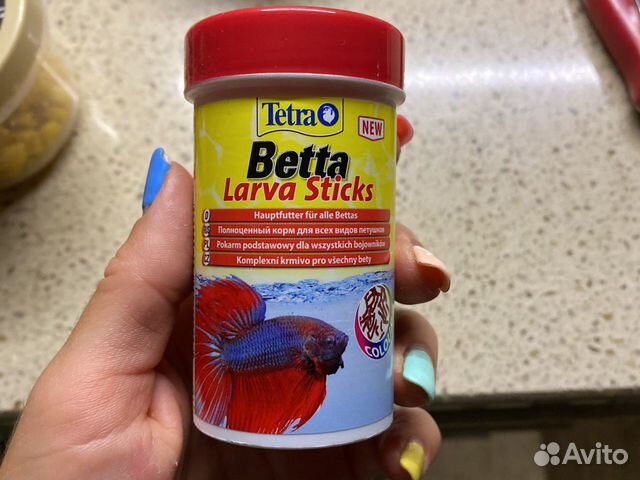 Корм для рыбок петушков