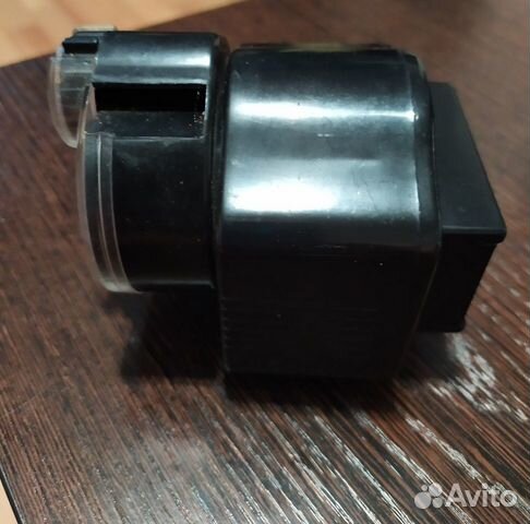 Кормушка для рыбок