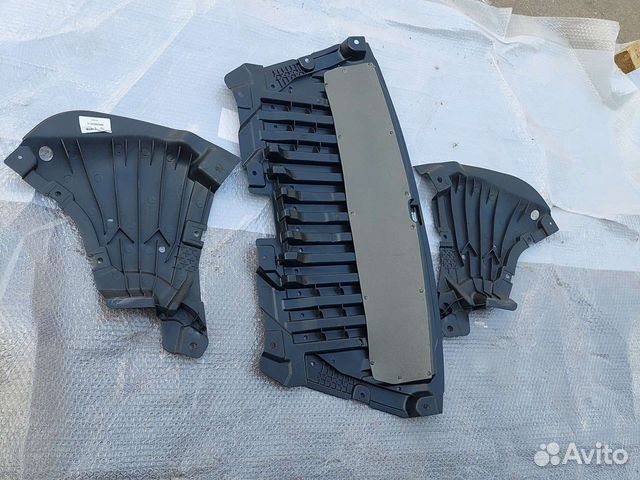 Мерседес защита двигателя AMG 213 купить в Москве | Запчасти | Авито