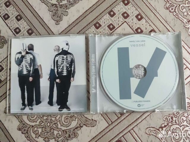 Twenty One Pilots Vessel (CD) в Москве, цена 500 руб. | Объявления о ...